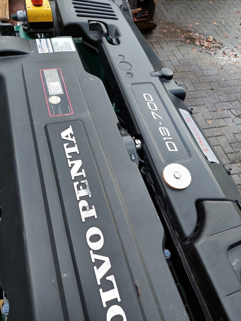 2x Volvo Penta D13-IPS900 Complete kit! - AB Marine service