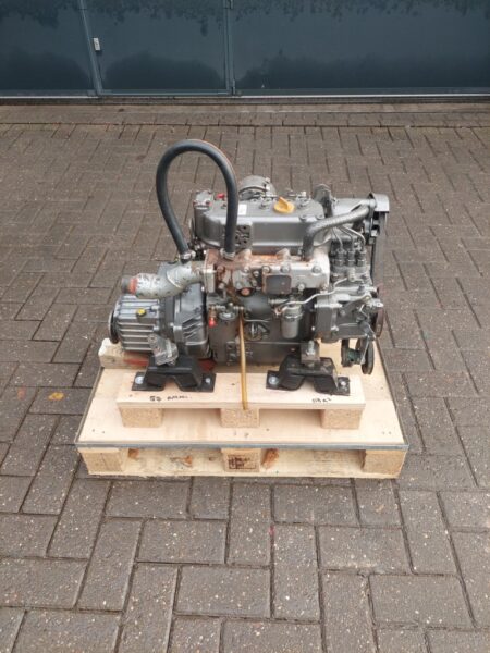 Yanmar 3GM-D 20hp Marine engine with reverse gear