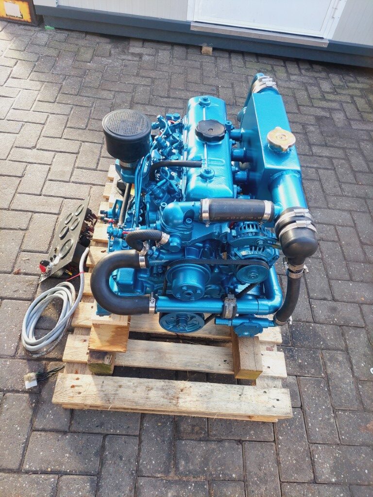 Drinkwaard Mitsubishi K4F 33pk warmtewisselaar - AB Marine Service