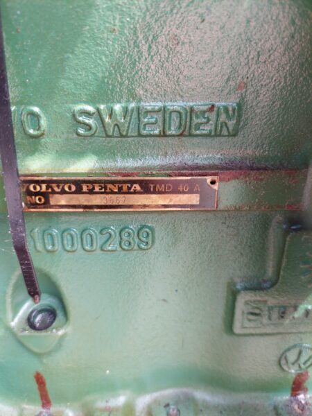 Volvo Penta TMD40a marine engine with gearbox (for parts, compression loss)