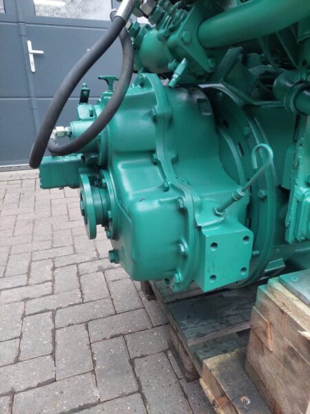 Volvo Penta (2x) TAMD71A 350 HP Marine Engine