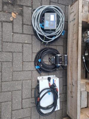 Volvo Penta D9-500 marine engine with gearbox