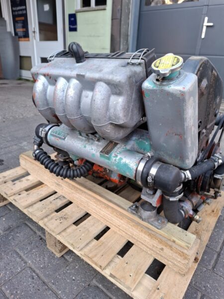 Volkswagen VW marine 1.6D 54hp marine engine with Velvet reversing gear