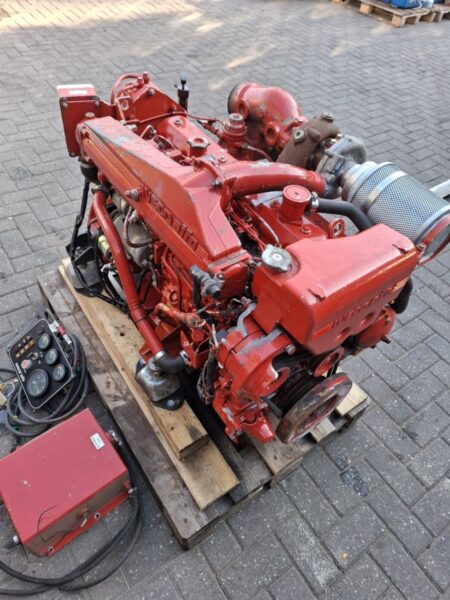 Iveco 8061 SRM25 280 HP Marine Engine with Heat Exchanger (1x) – Engine ...
