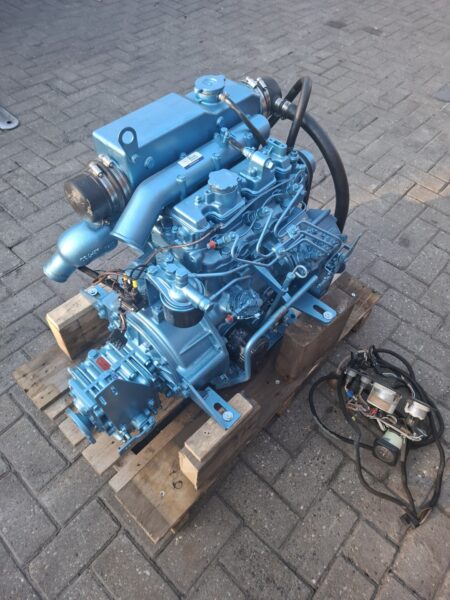 Perkins Perama M35 Marine Engine 35 HP – Complete