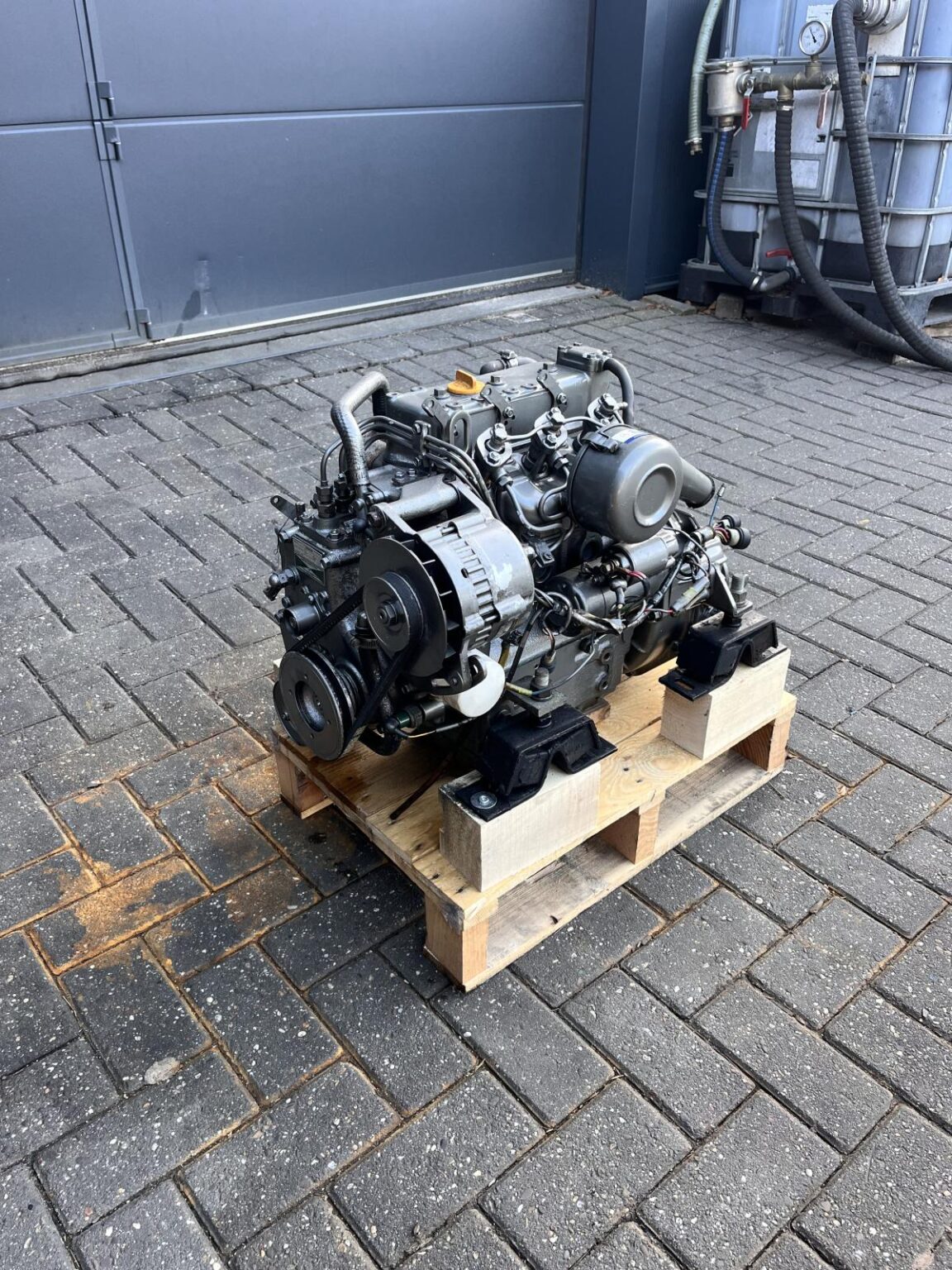 Yanmar 3GM30 27 hp marine engine complete